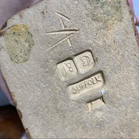 Accents | Suffolk England Pottery House Vintage Handmade Signed | Poshmark